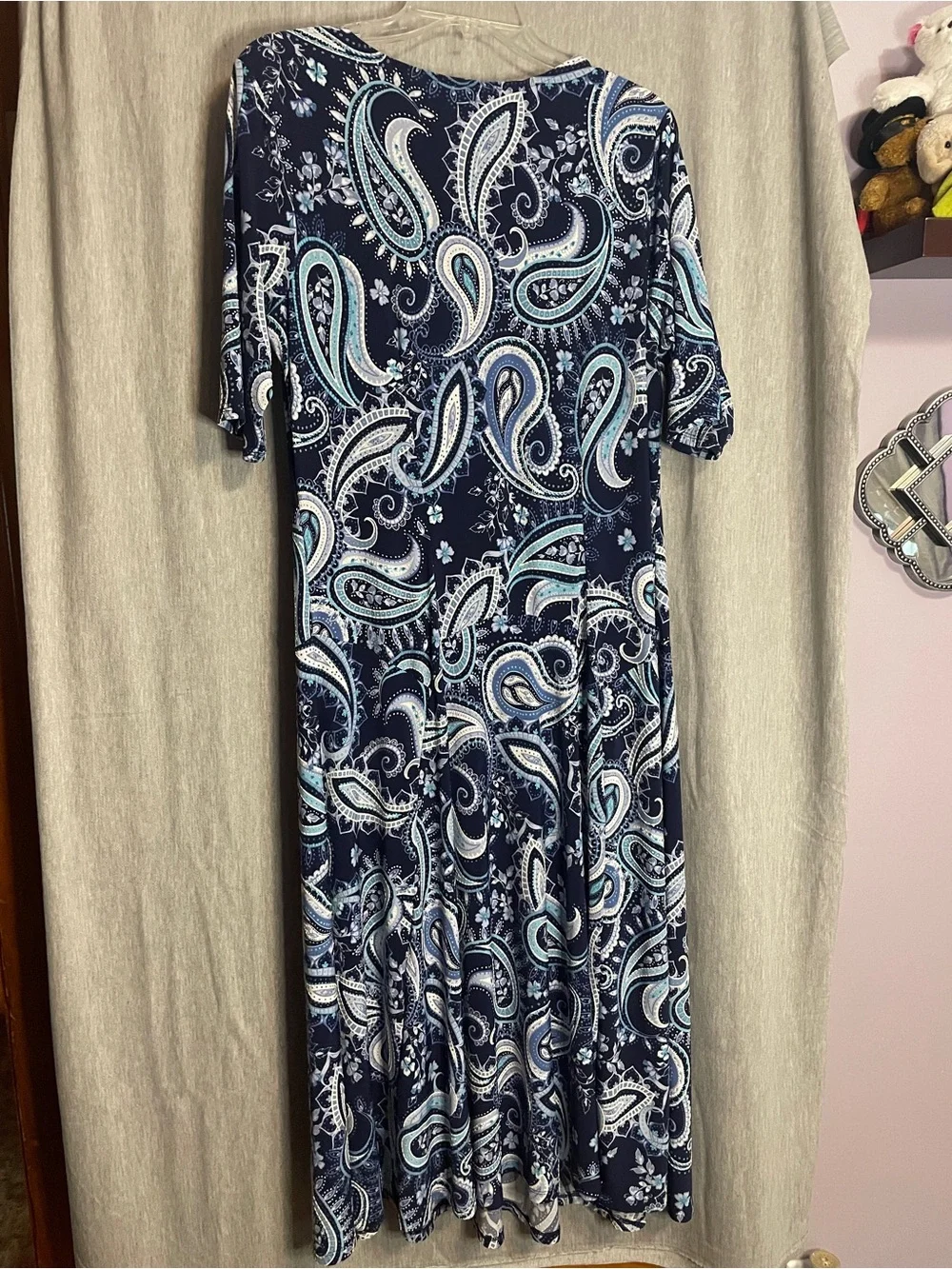 Robbie Bee | Dresses | Robbie Bee Navy And Light Blue Paisley Cowlneck ...